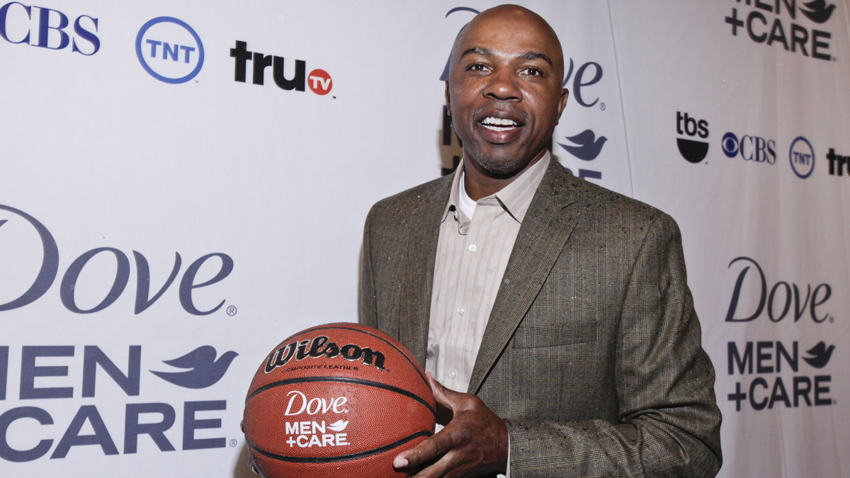Greg Anthony, CBS Basketball Analyst, Charged With Solicitation – NBC4 ...