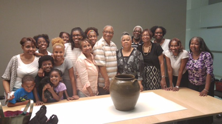 Descendants of Famous Slave-Born Artist ‘Dave the Potter’ See His Work ...