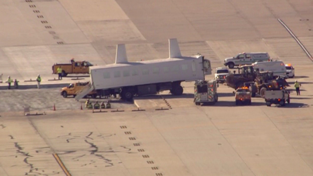 Dulles Mobile Lounges Involved in Multiple Mishaps Over the Years ...