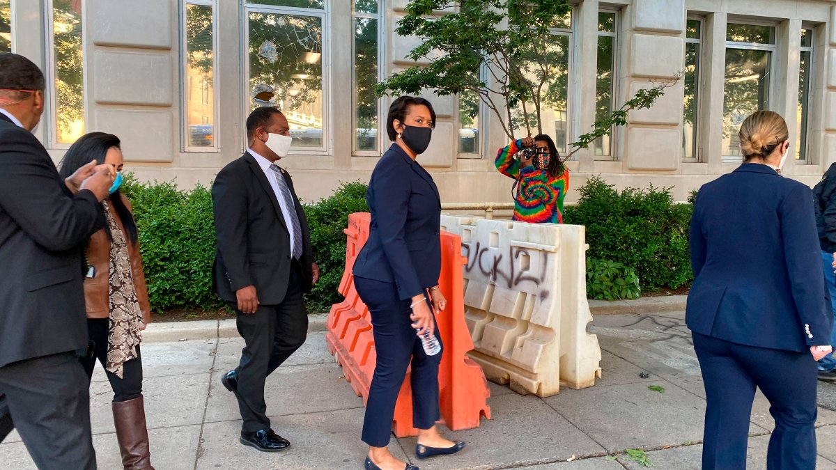 Fires, Looting, Tear Gas: DC in Turmoil Following 3rd Night of Protests ...