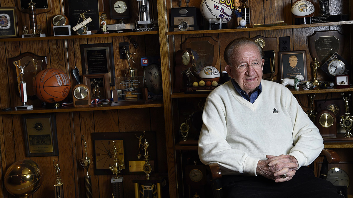 Legendary DeMatha Coach Morgan Wootten Dies at 88 – NBC4 Washington