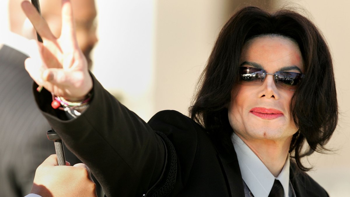 Men Alleging Abuse by Michael Jackson Win Appeal Against 2 of Singer’s ...
