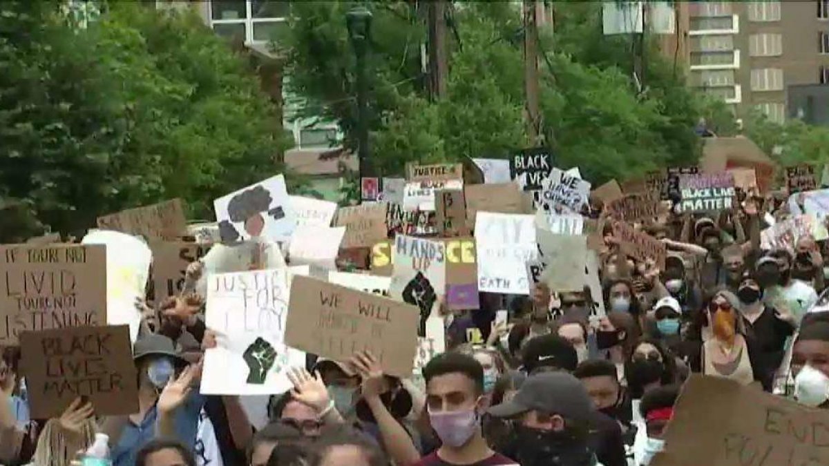 High School Students Organize March in Bethesda – NBC4 Washington