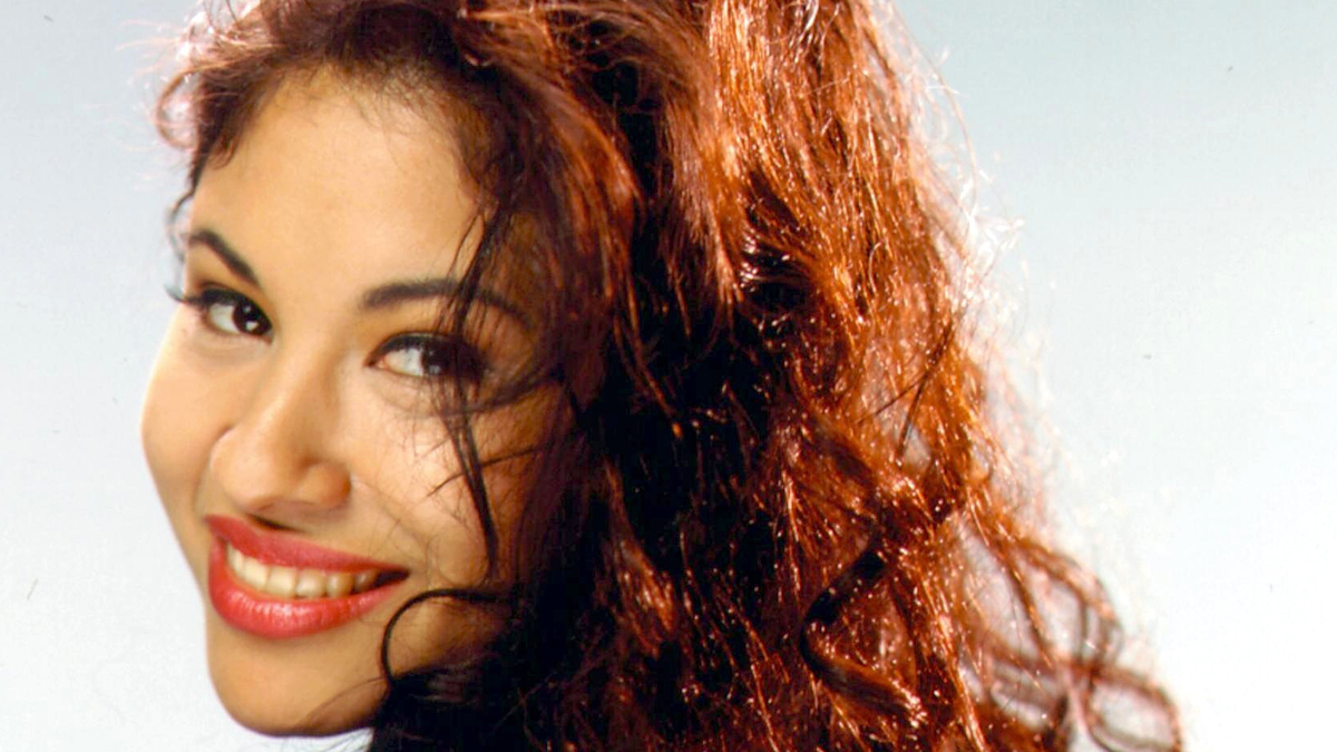 MAC Announces Sequel to Selena Collection in Honor of Late Tejano ...