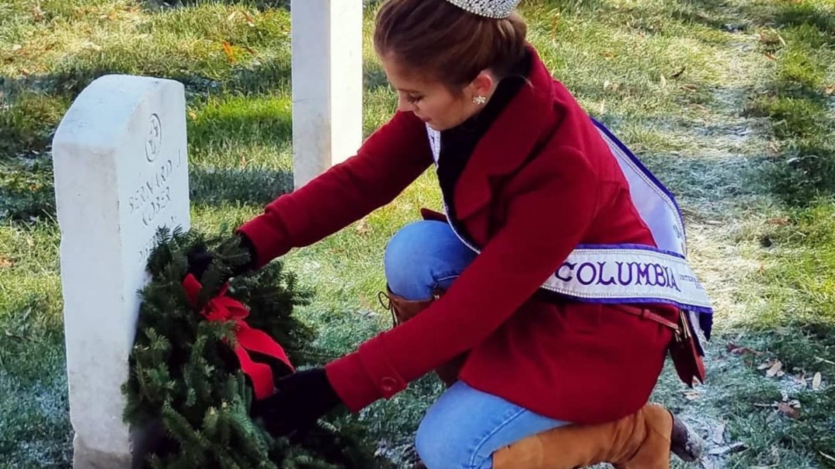 Firefighter Beauty Queen – NBC4 Washington
