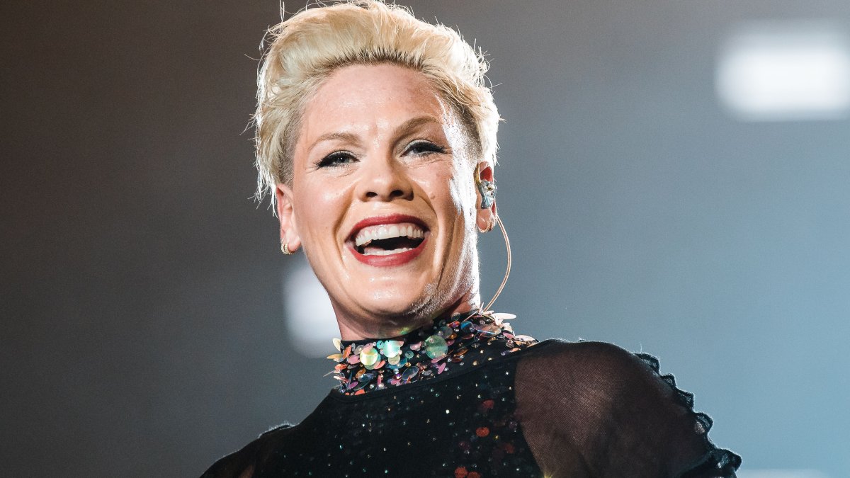 Pink to Receive Icon Award at 2021 Billboard Music Awards – NBC4 Washington