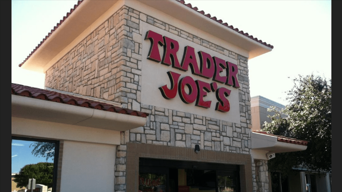 Trader Joe’s customers claim to be misled about coffee’s low caffeine ...