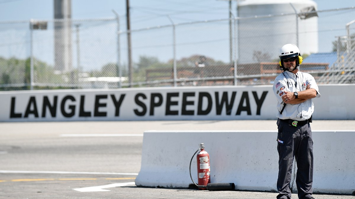 Virginia Speedway Driver Dies Following Crash During Race – NBC4 Washington