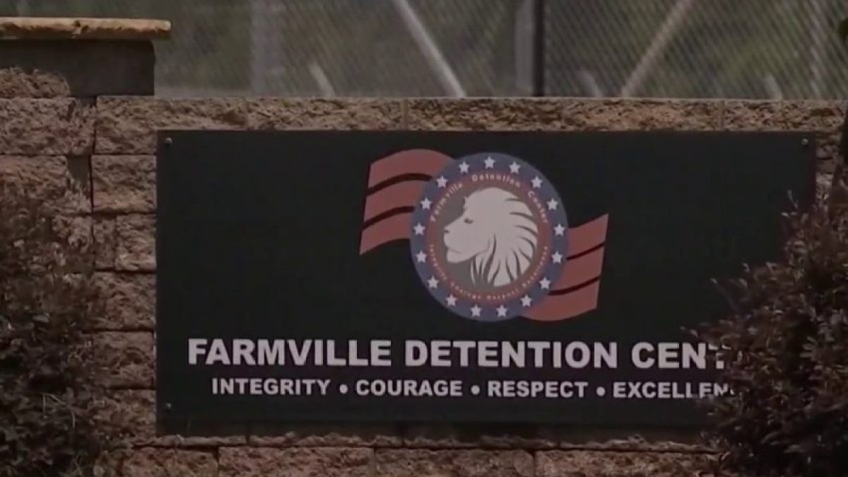 Judge: Outside Experts Can Visit Immigrant Detention Center With Virus ...