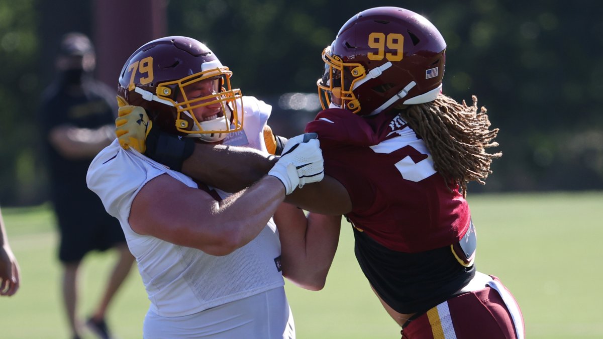 WATCH: Chase Young Showcases Insane Strength in One-On-One Training ...