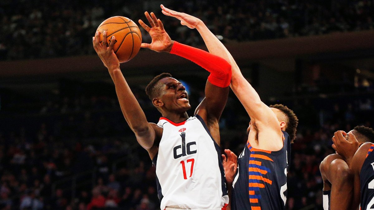 Isaac Bonga Spent His Offseason Preparing With John Wall’s Passing in ...