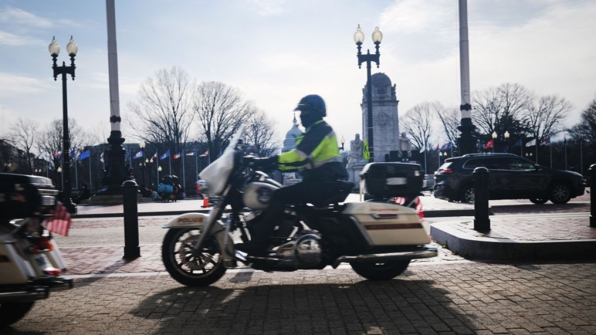 Woman Arrested at Inauguration Checkpoint Said She Was Officer, Cabinet ...