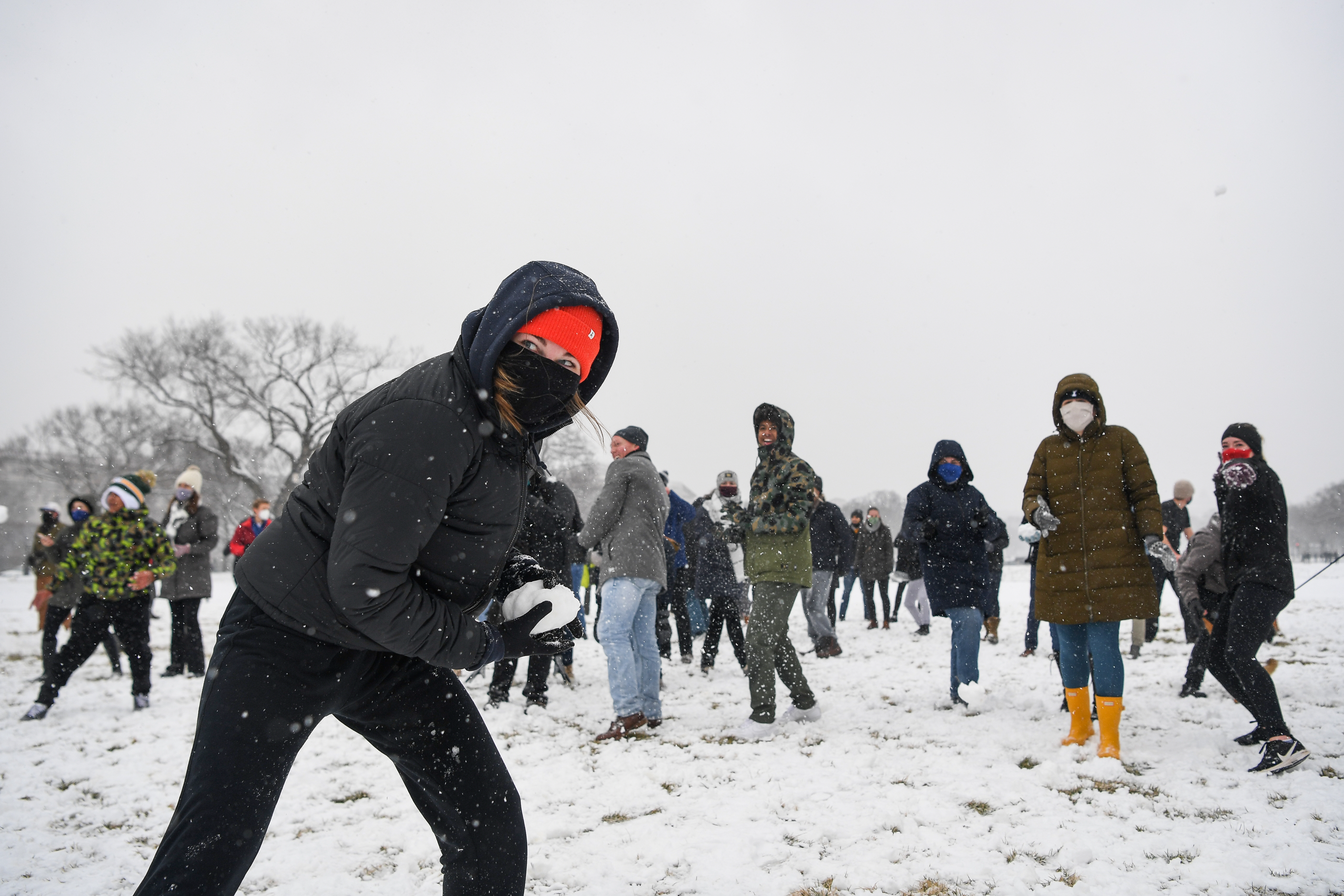 Photos: Snowball Fight Breaks Out at National Mall – NBC4 Washington