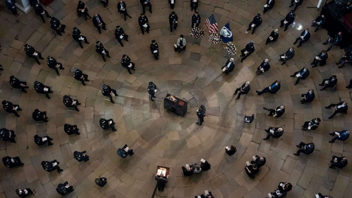 Fellow Officers, Congress Pay Tribute to Officer Who Died Defending ...