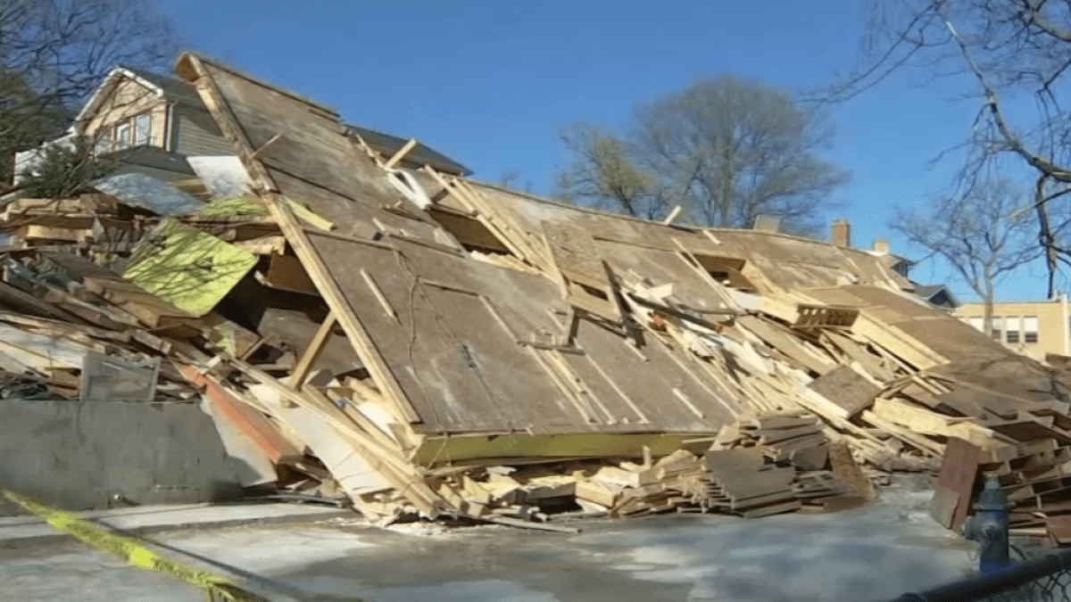 Neighbors Still Without Power After Building Collapses in Northeast DC ...