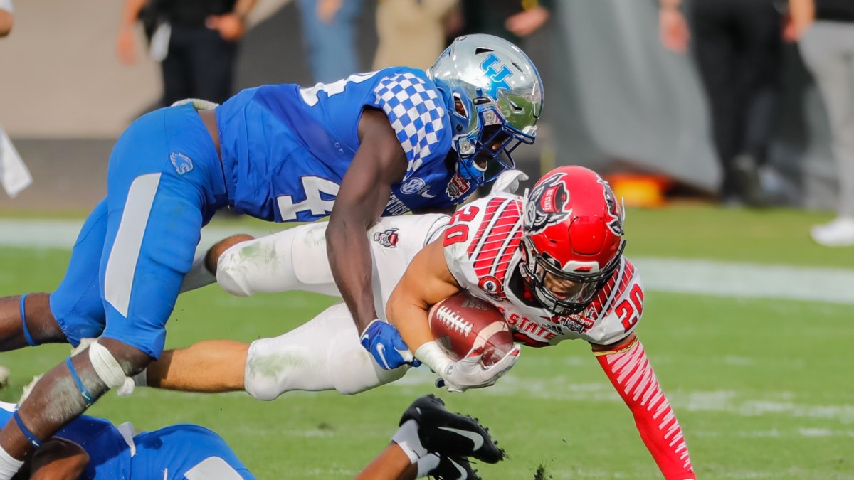 Jamin Davis’ College Coach Offers Scouting Report on Washington’s Pick ...