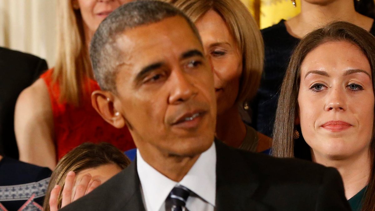 Secret Service Used to Go Easy on Barack Obama in Basketball, Per ...