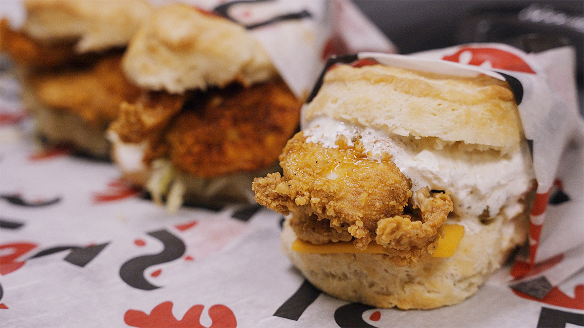 DC Restaurants: Roaming Rooster Debuts Breakfast Menu – NBC4 Washington