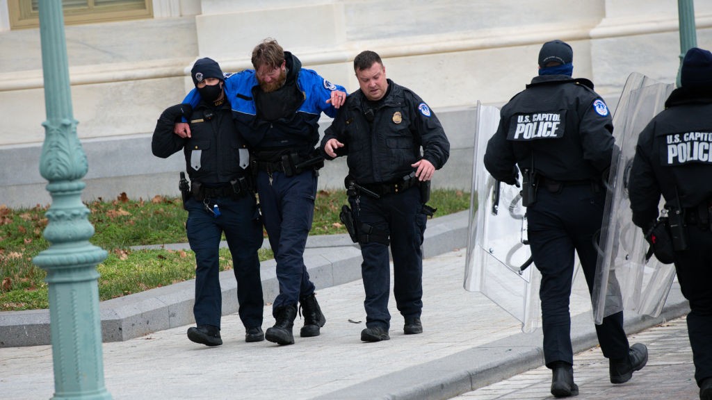 Ten Capitol Officers Still Off Job Due To Jan 6 Riot Injuries Nbc4