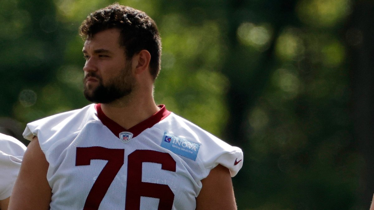 Washington Rookie OL Sam Cosmi Describes Moment His NFL Debut Sank in ...