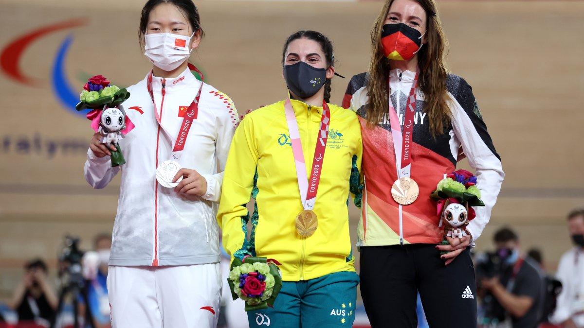 1st Paralympic Gold Medal Goes to Cyclist Paige Greco – NBC Chicago