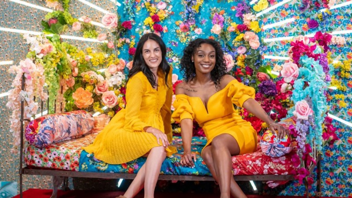 Georgetown Exhibit Lets Fashion Fans Walk Runway – NBC4 Washington