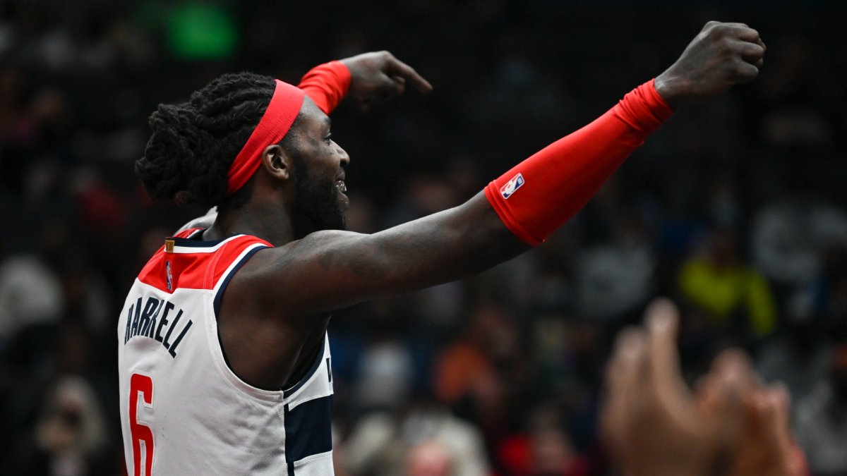 Montrezl Harrell, Bradley Beal Steal Show at Postgame Press Conference ...