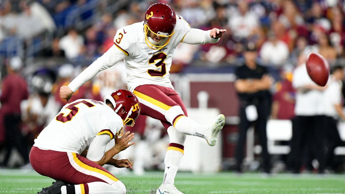 Chargers Sign Former Washington Kicker Dustin Hopkins – NBC4 Washington