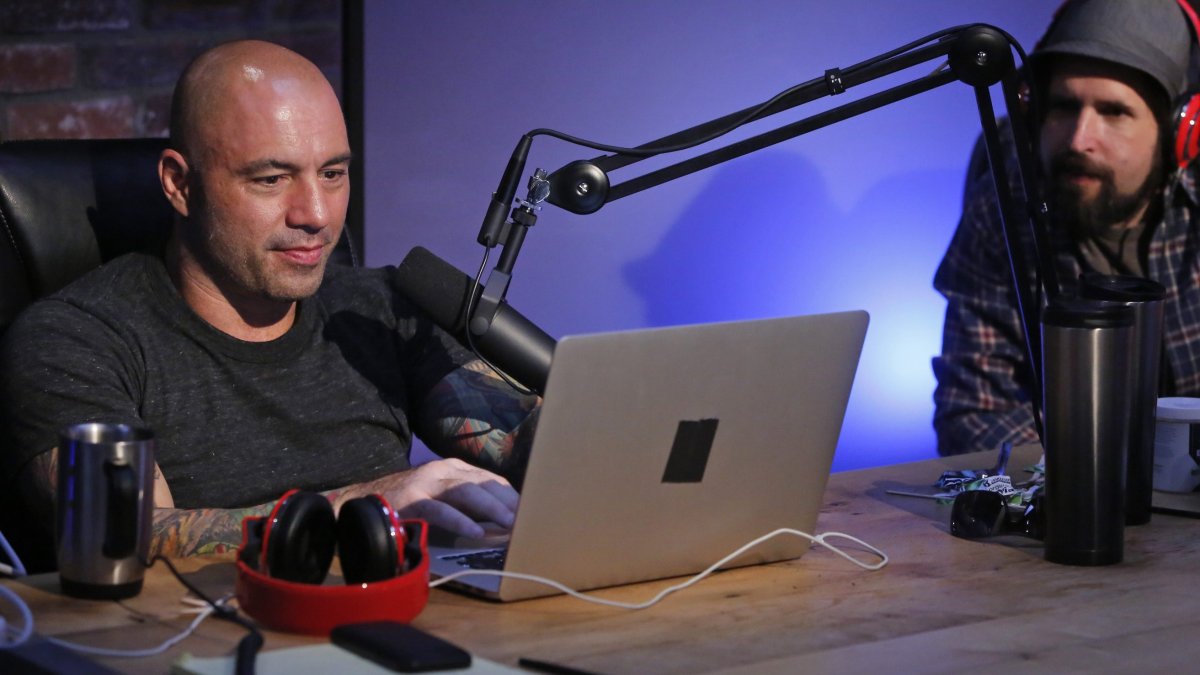Joe Rogan Responds to Spotify Protest, COVID Advisories – NBC4 Washington