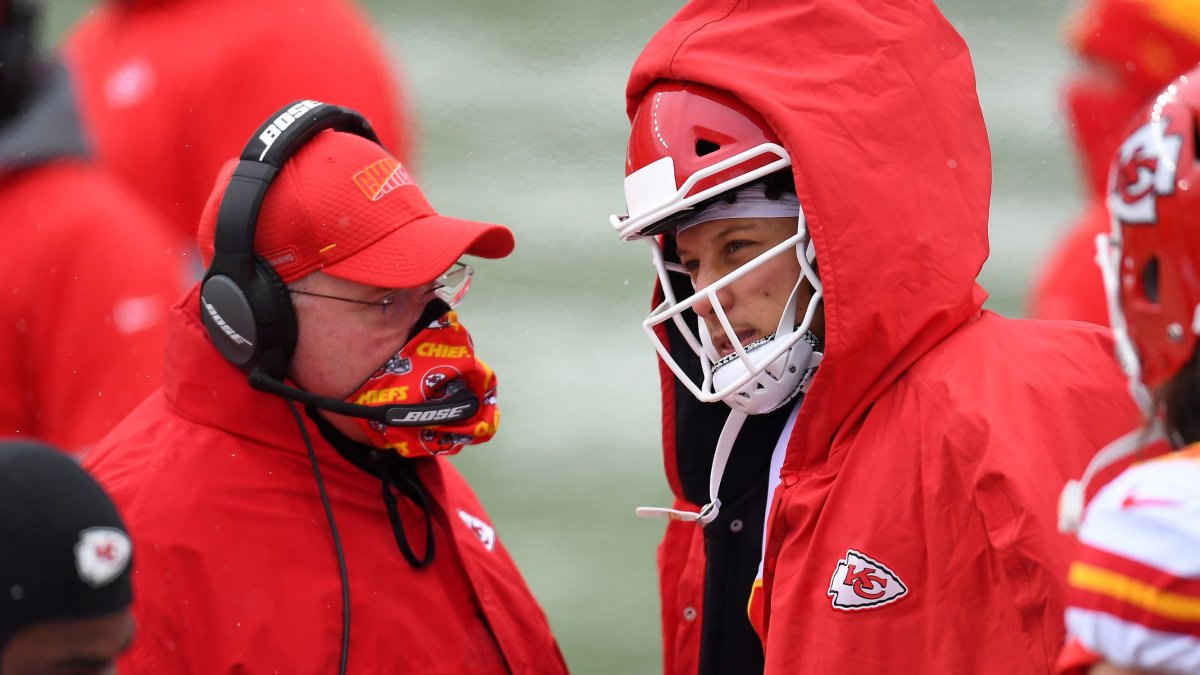 Andy Reid Gave Patrick Mahomes Perfect Message During Chiefs Comeback ...