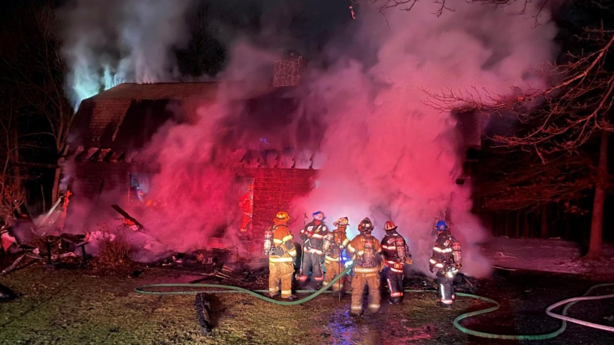 1 Dead in Frederick House Fire – NBC4 Washington