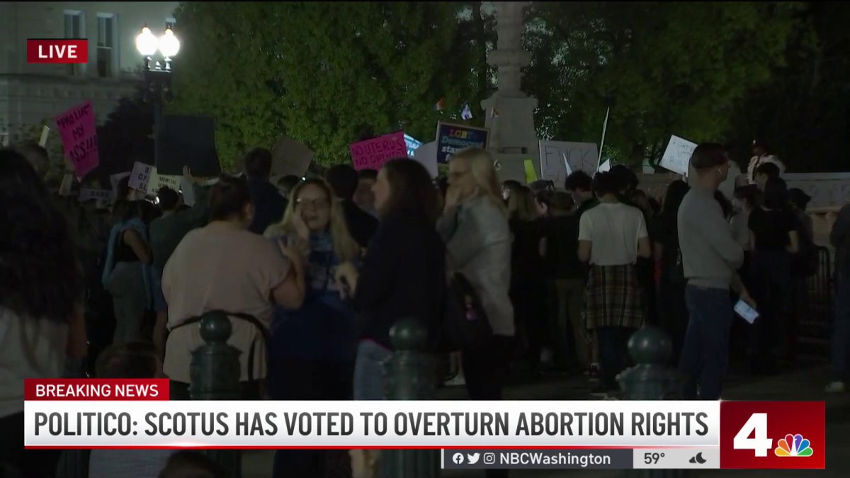 Protest Grows At U S Supreme Court After Leaked Draft Opinion Suggests