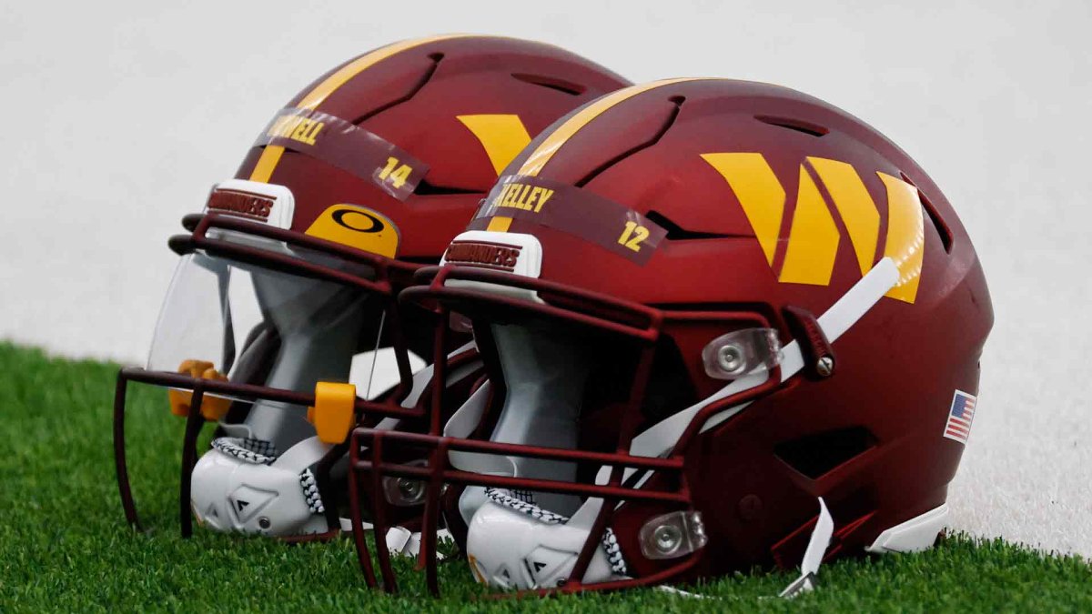 The Commanders Rookies Got ‘Googly-Eyed’ Over the Team’s New Helmets ...