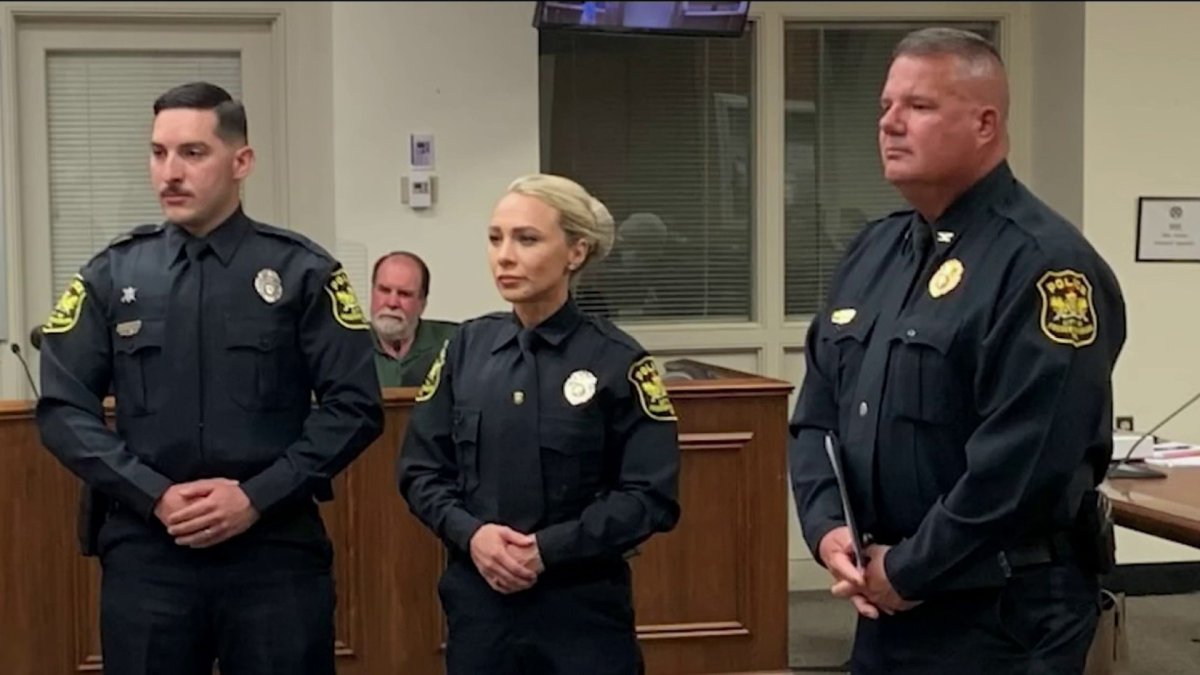 Virginia Police Officers Save Choking Toddler During Traffic Stop ...