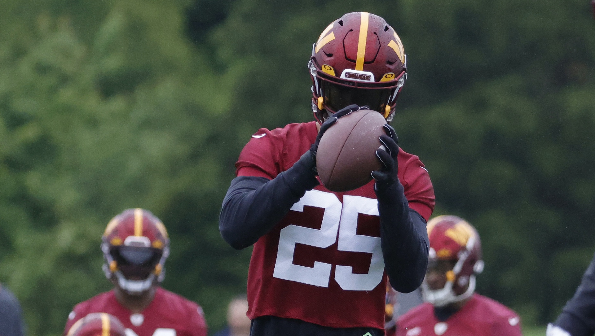 Benjamin St-Juste Impresses in OTAs as the Final Piece in Secondary ...