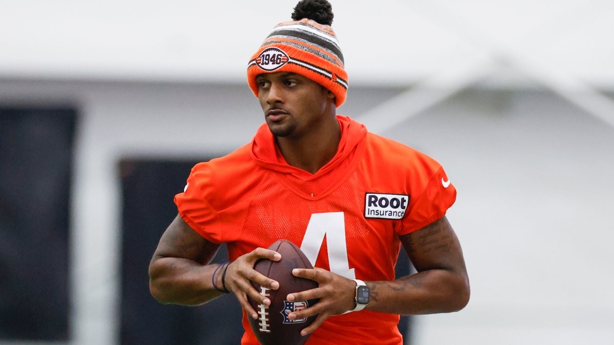 Deshaun Watson Facing Six-Game Suspension From NFL Over Sex Allegations ...