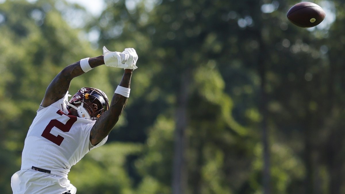 Camp Observations, 8/1: Commanders Quarterbacks Plagued by ...
