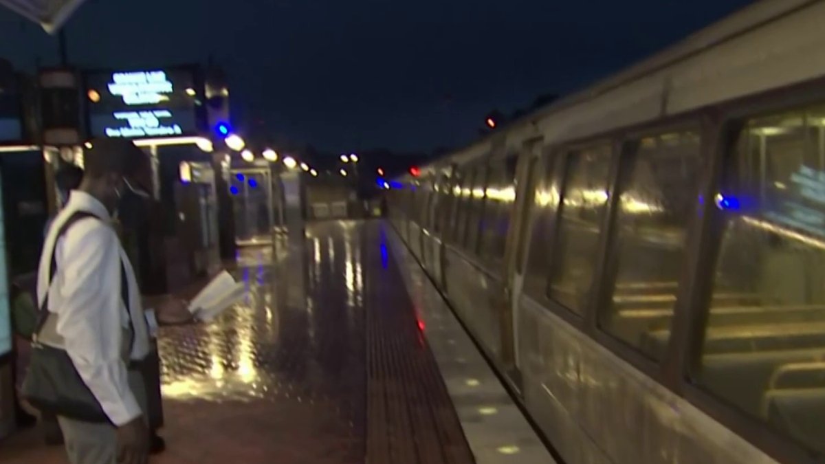 5 Metro Orange Line Stations Reopen After Summer Closure – NBC4 Washington
