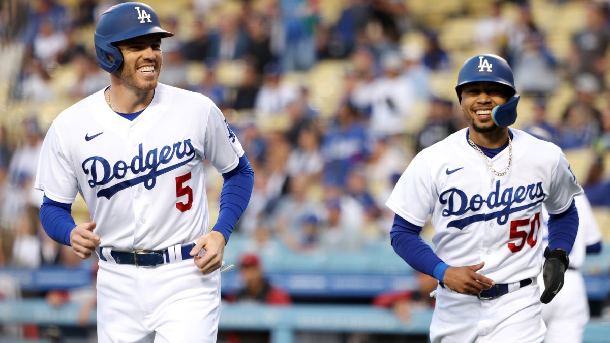 When Do the 2022 MLB Playoffs Start? Here's the Full Schedule - TrendRadars