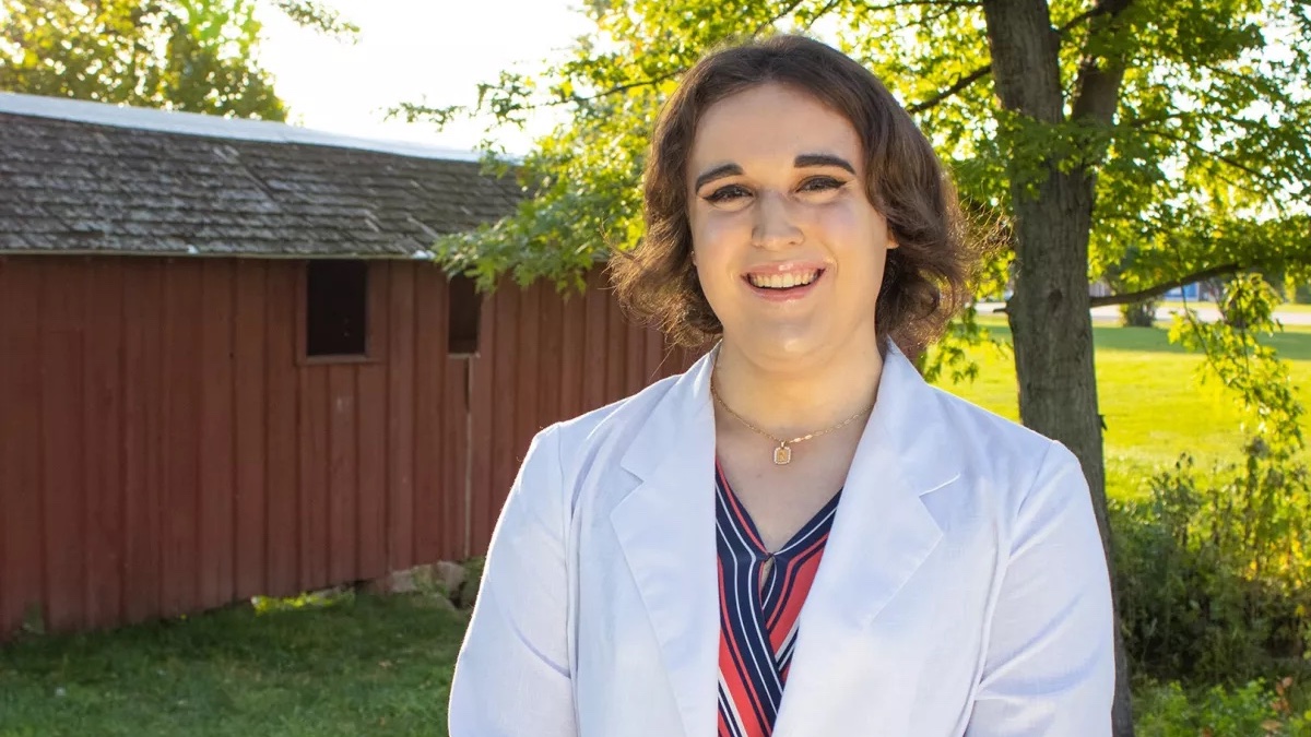 Iowa Reporter Announces on Newscast That She Is Transgender – NBC4 ...
