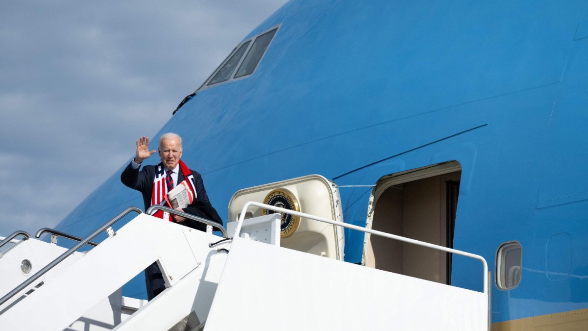 President Biden Arrives in Boston Ahead of Meeting With Prince William ...
