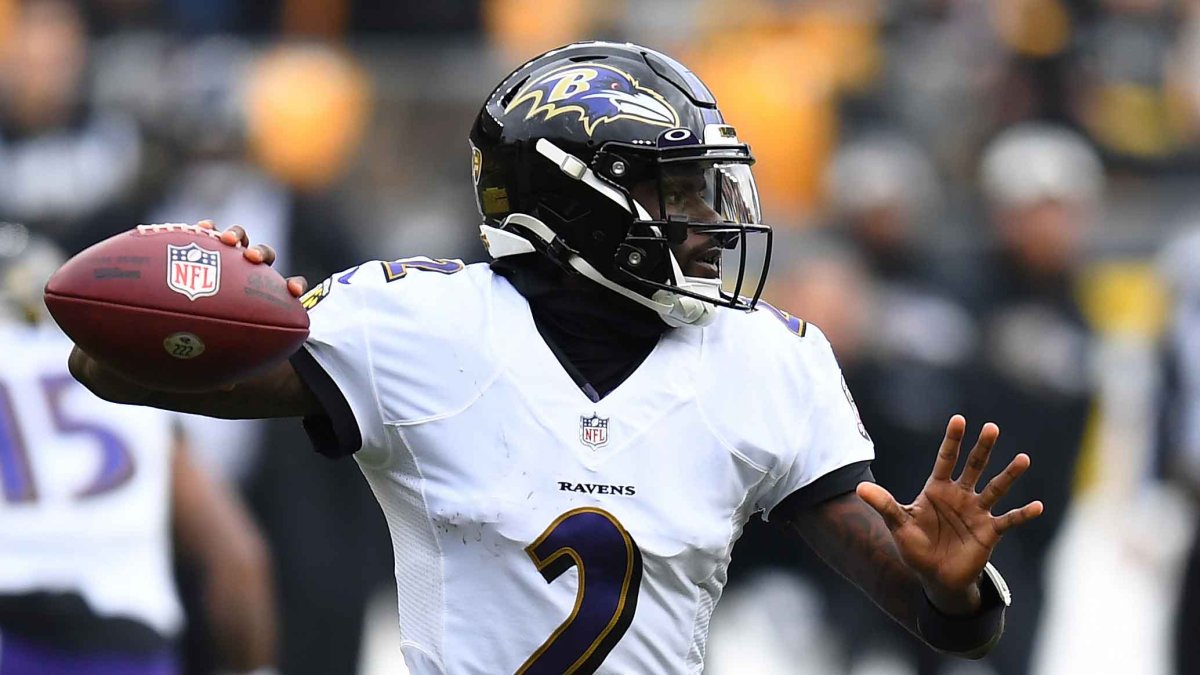 Ravens’ Tyler Huntley Exits Vs. Steelers Due to Concussion – NBC4 ...