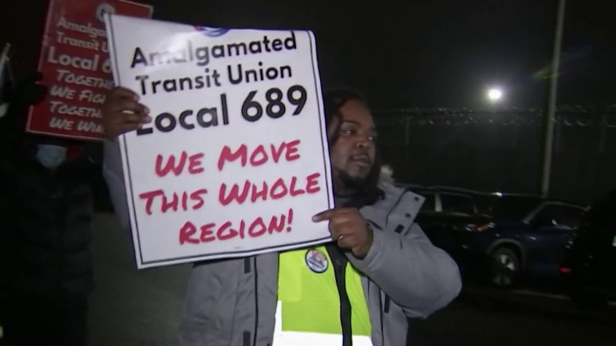 Loudoun County Transit Workers Strike for Third Day – NBC4 Washington