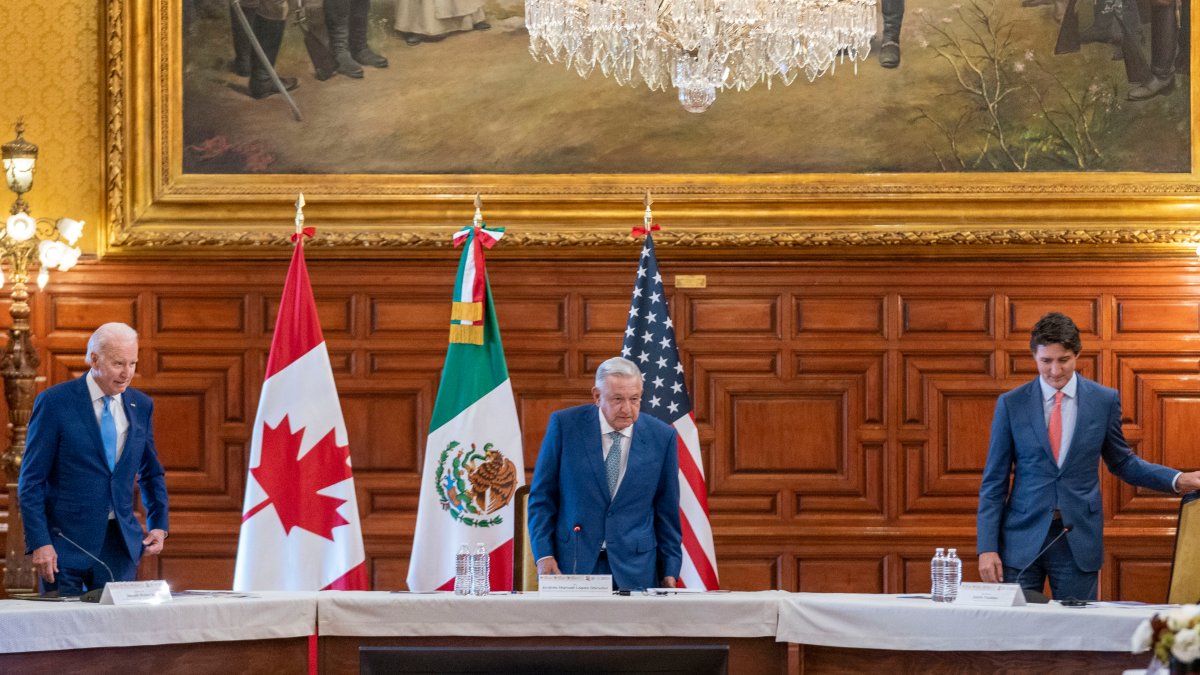 Biden López Obrador Trudeau Show Unity In Mexico City Summit Despite