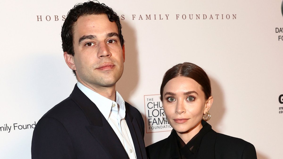 Did Ashley Olsen Marry Boyfriend Louis Eisner? – NBC4 Washington