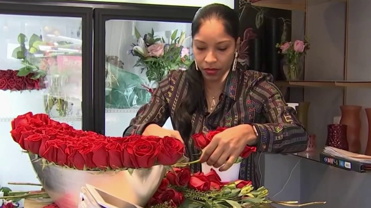 DC Florist Carries on Father’s Legacy – NBC4 Washington