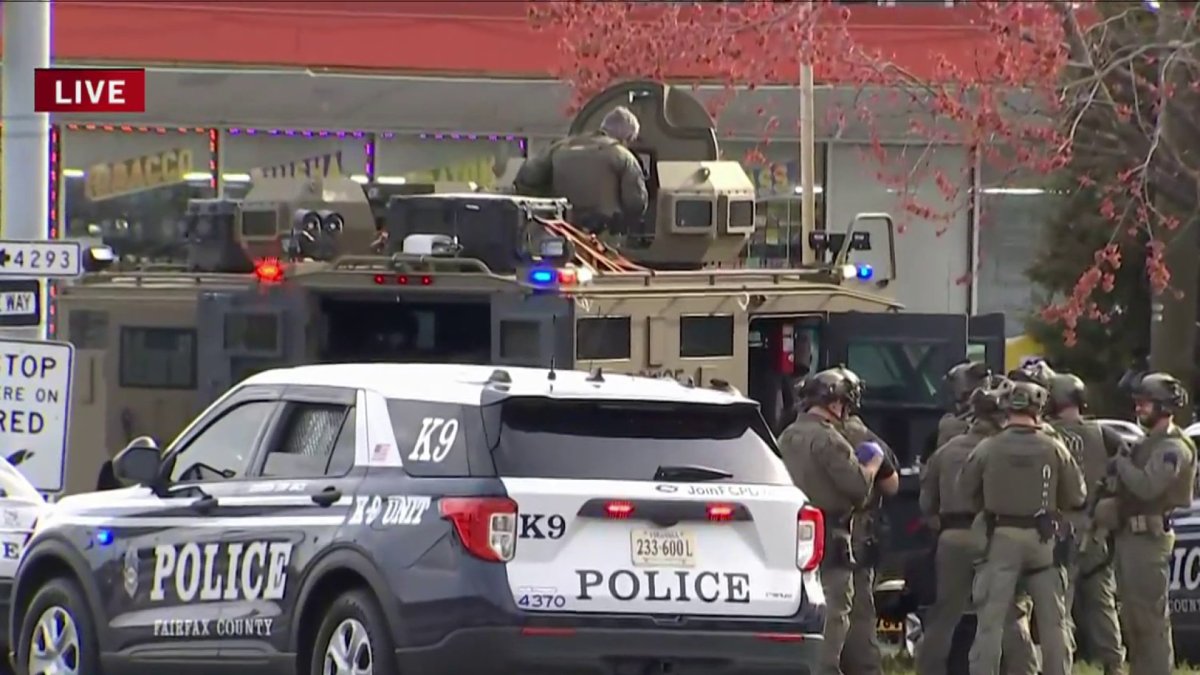 Woman Barricaded in Car With Gun; Lanes Closed on Richmond Highway ...