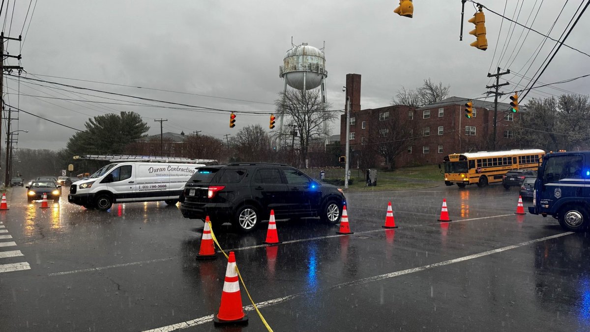 Pedestrian Killed in Seven Corners Crash: Police – NBC4 Washington