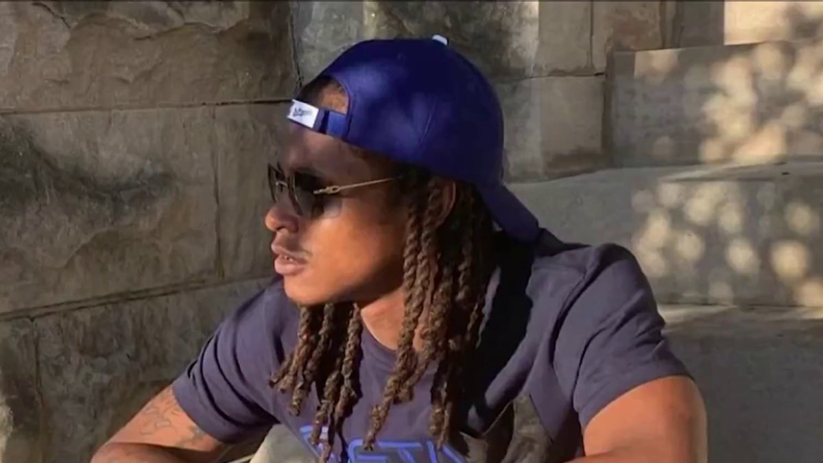 Family of Man Shot by DC Police Reacts to Murder Charge – NBC4 Washington