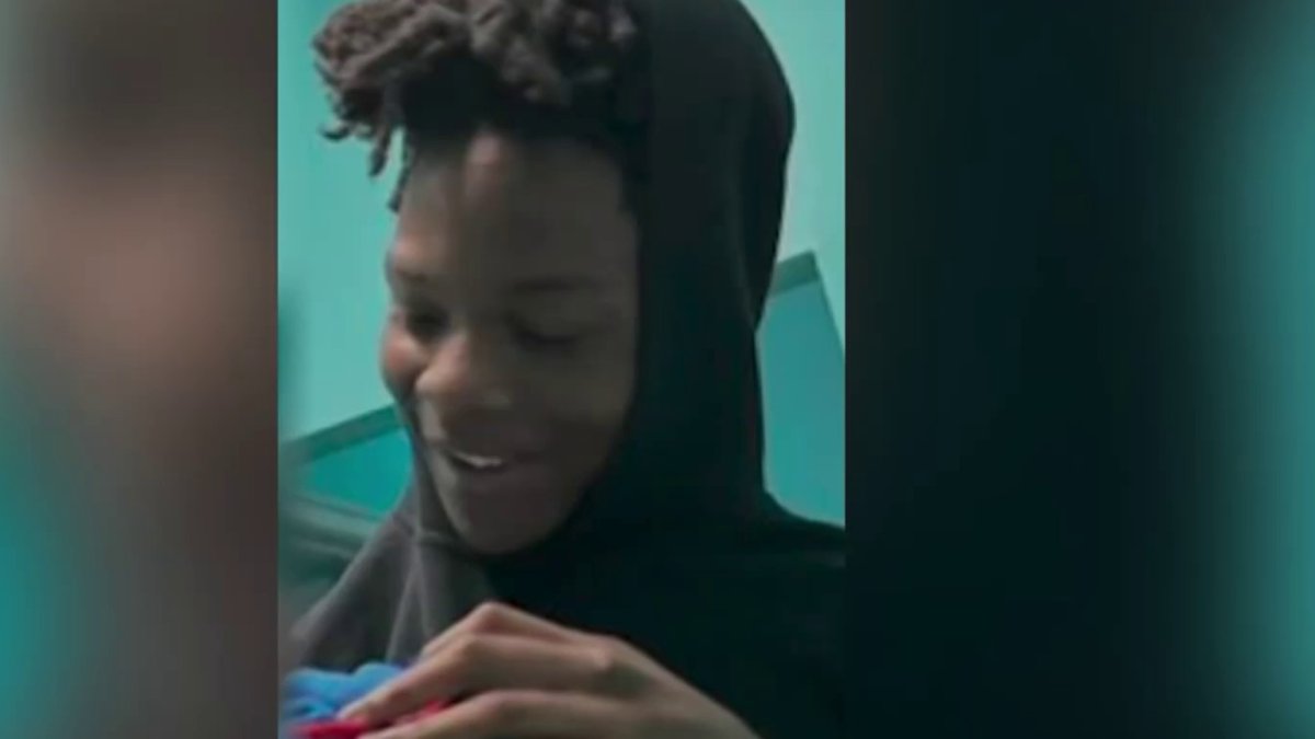 Funeral Set for 17-Year-Old Shot, Killed by US Park Police Officer ...